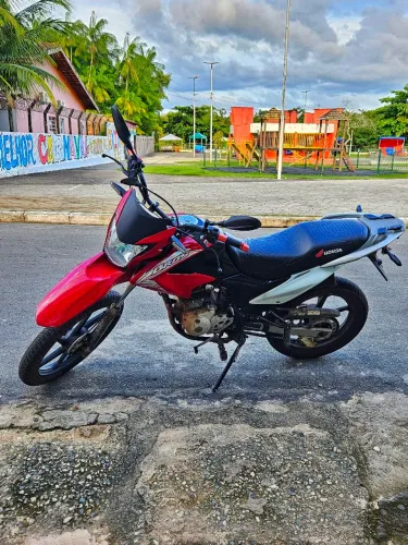 Motos Honda NXR 125 Bros KS no Brasil