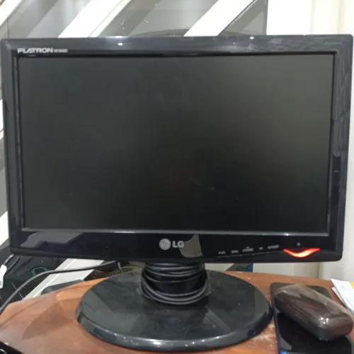 "monitor lg flatron" - Monitores no Brasil
