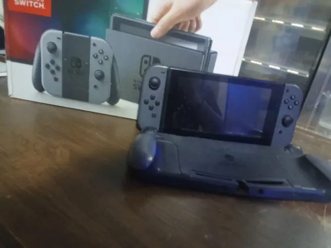 "nintendo switch v1" - Consoles de Vídeo Game no Brasil