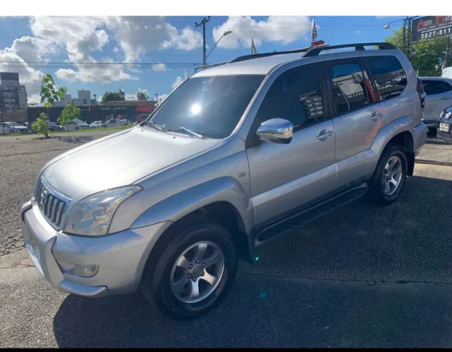 "toyota land cruiser prado" no Brasil