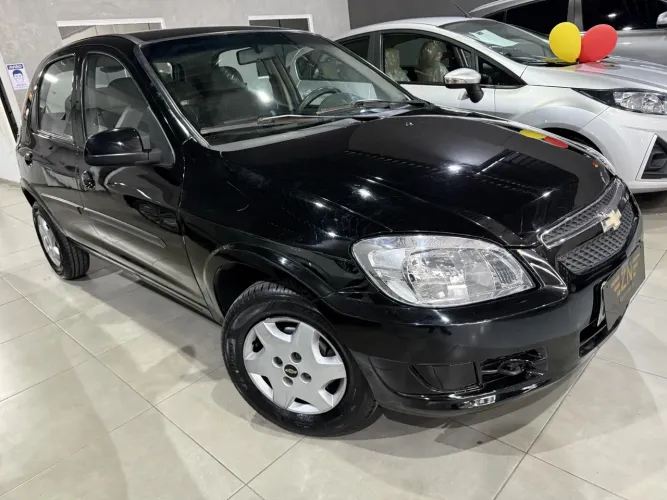 Chevrolet Celta Spirit/ LT 1.0 MPFI 8V Flexp. 5P Usados e Novos