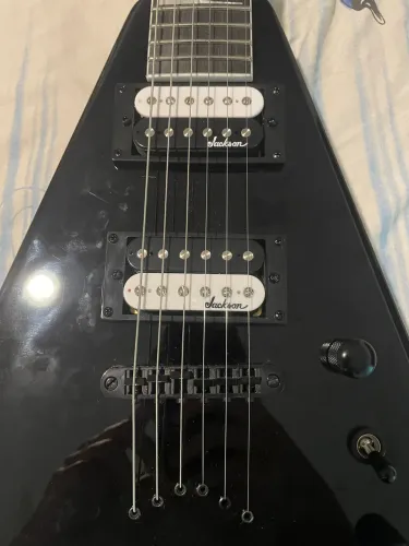 "guitarras flying v" - Instrumentos musicais no Brasil