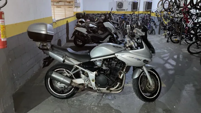 Motos Suzuki Bandit 1200s no Brasil