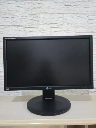 "lg flatron 22" no Brasil