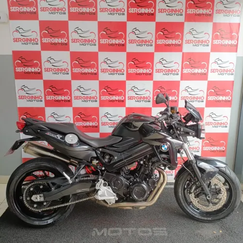 Motos BMW F 800 R no Brasil