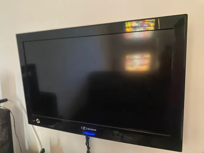 "tv buster 32 polegadas" - TVs no Brasil