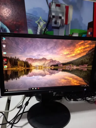 "monitores de 20 polegadas" - Monitores no Brasil