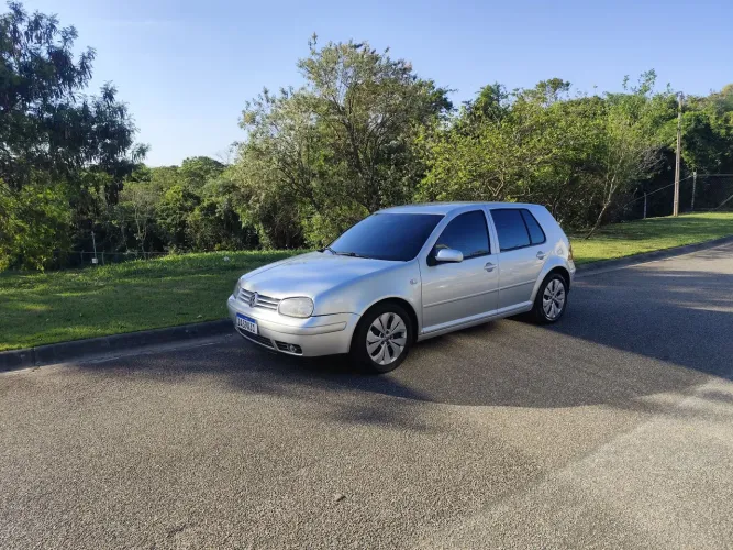 Volkswagen Golf 2001 Usados e Novos