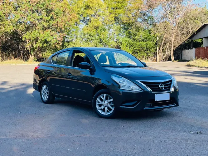 Nissan Versa 2016 Usados e Novos