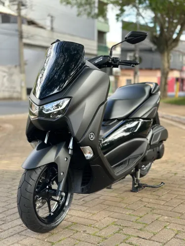 Motos Yamaha NMax 2024 no Brasil