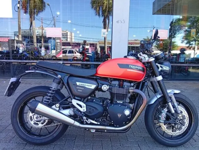 Motos Triumph Speed Twin 1200cc no Brasil