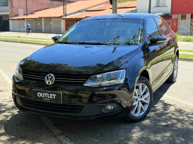 Volkswagen Jetta 2012 Usados e Novos